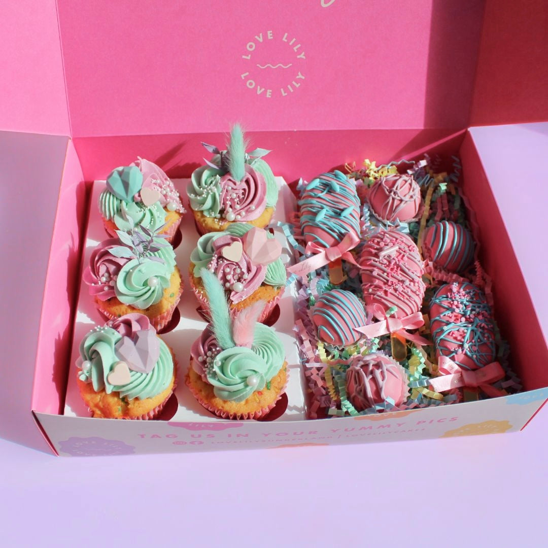 Deluxe Cupcake Treat Box | Love Lily Cakes