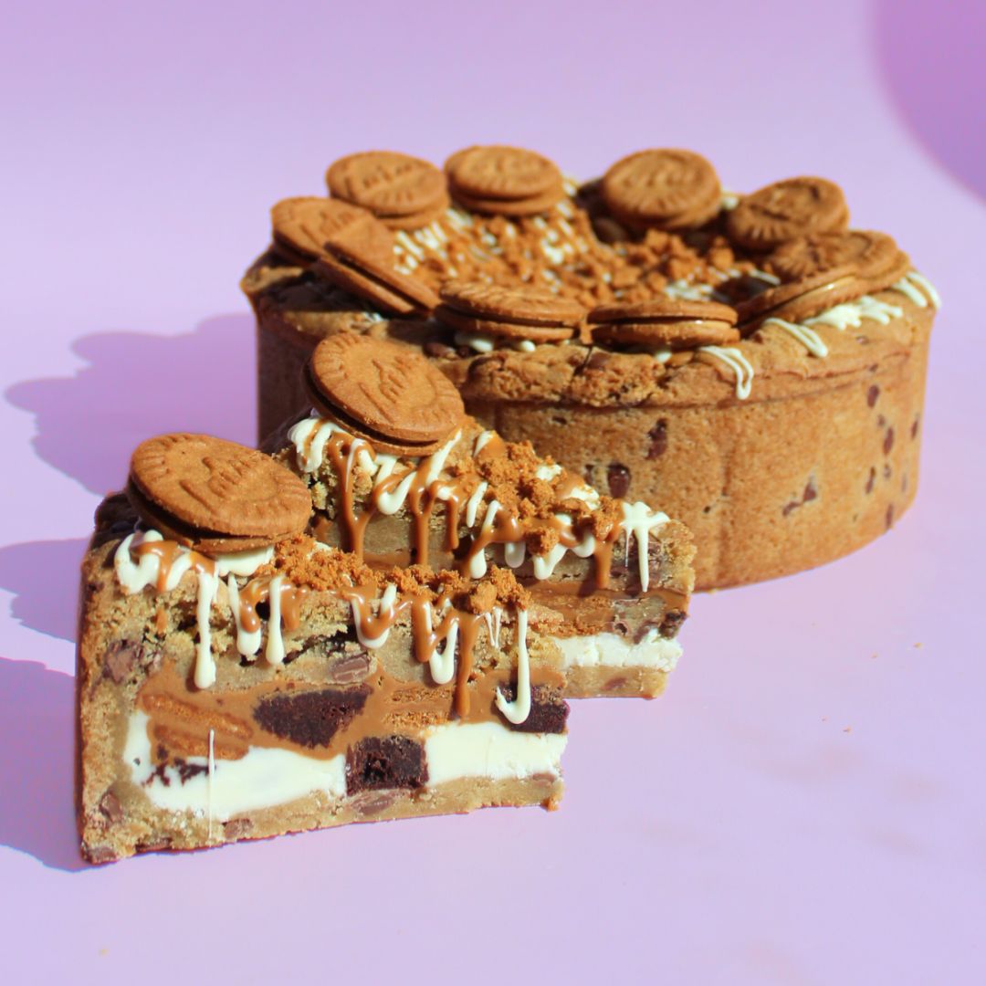 Lotus Biscoff Loaded Cookie Pie | Love Lily Cakes