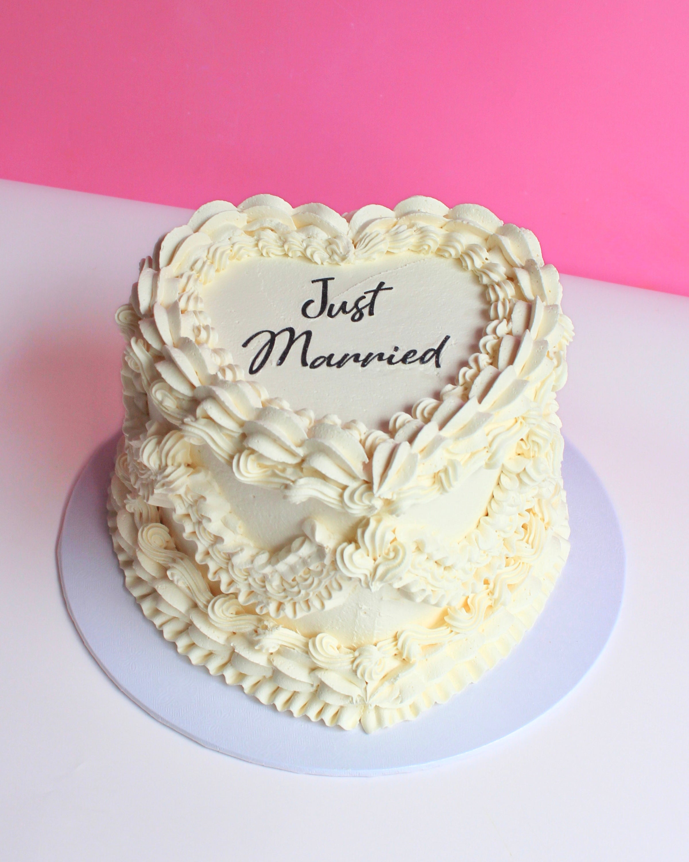 Lambeth Cakes | Love Lily Cakes